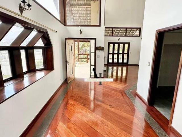 Casa com 4 dormitórios à venda, 330 m² por R$ 2.495.000,00 Condomínio Arujazinho IV Arujá/SP