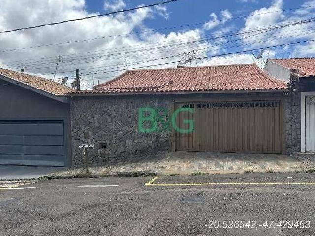 Casa com 4 dormitórios à venda, 331 m² por R$ 541.717,16 São Joaquim Franca/SP