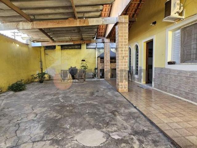 Casa com 4 dormitórios à venda, 332 m² por R$ 800.000,00 Jardim Jaqueira Caraguatatuba/SP