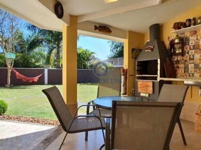 Casa com 4 dormitórios à venda, 344 m² por R$ 1.990.000 Parque das Artes Embu das Artes/SP