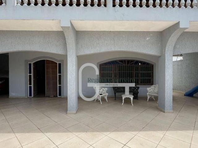 Casa com 4 dormitórios à venda, 345 m² por R$ 1.300.000,00 Centro Peruíbe/SP