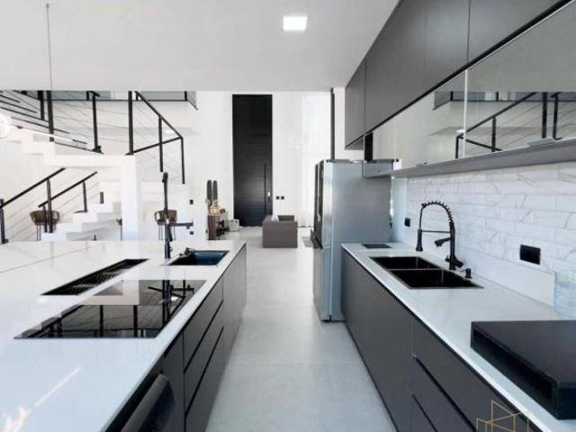 Casa com 4 dormitórios à venda, 345 m² por R$ 2.650.000 Portal dos Bandeirantes Salto/SP