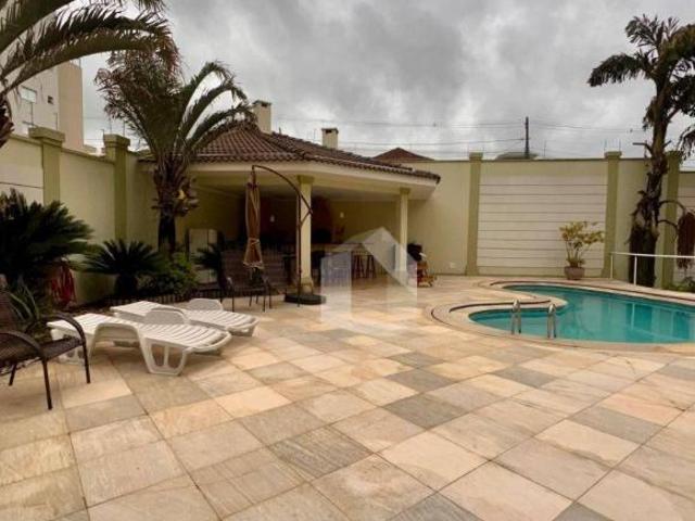 Casa com 4 dormitórios à venda, 346 m² por R$ 2.400.000,00 Jardim Elvira Dias Poços de Caldas/MG