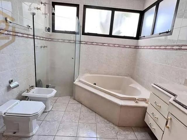 Casa com 4 dormitórios à venda, 346 m² por R$ 950.000,00 Jardim Bandeirantes Salto/SP