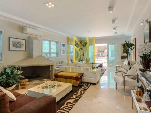 Casa com 4 dormitórios à venda, 348 m² por R$ 3.150.000,00 Alphaville Santana de Parnaíba/SP