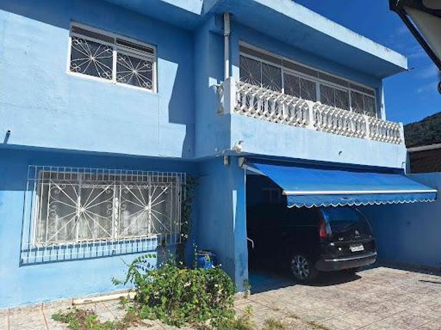 Casa com 4 dormitórios à venda, 354 m² por R$ 800.000,00 Porto Grande São Sebastião/SP