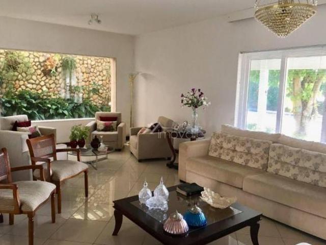 Casa com 4 dormitórios à venda, 355 m² por R$ 2.600.000,00 Jardim das Colinas São José dos Campo