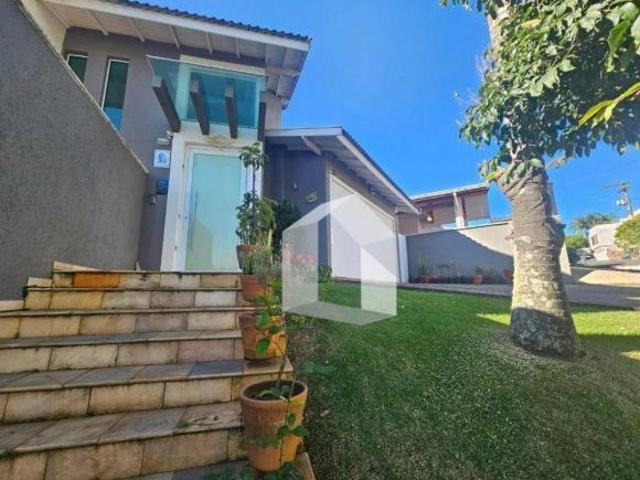 Casa com 4 dormitórios à venda, 355 m² por R$ 2.300.000,00 Residencial Portal Do Sol Poços de Ca