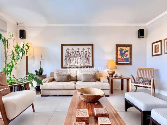 Casa em Condomínio para Venda