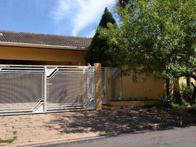 Casa com 4 dormitórios à venda, 358 m² por R$ 1.440.000,00 Loteamento Caminhos de San Conrado Sou