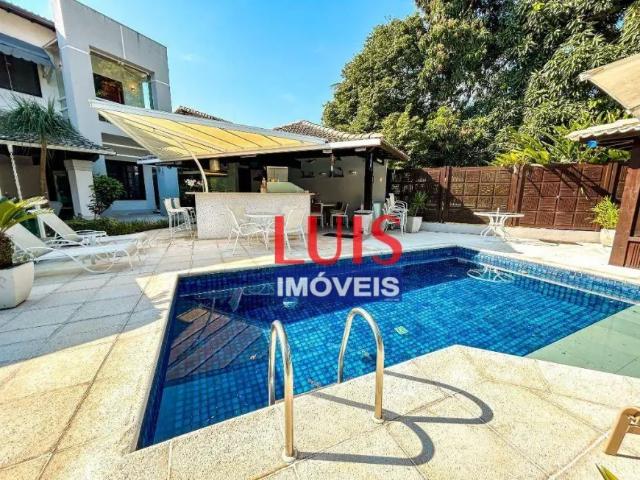 Casa com 4 dormitórios à venda, 358 m² por R$ 2.700.000,00 Itacoatiara Niterói/RJ