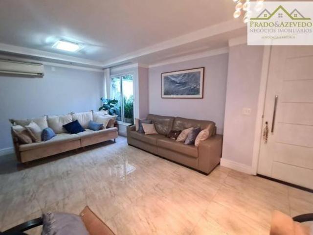 Casa com 4 dormitórios à venda, 358 m² por R$ 2.250.000,00 Vila Sônia São Paulo/SP