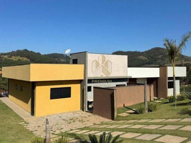 Casa com 4 dormitórios à venda, 350 m² por R$ 1.870.000,00 Moenda Joanópolis/SP
