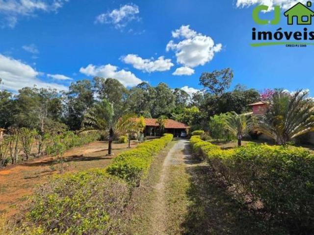 Casa com 4 dormitórios à venda, 350 m² por R$ 980.000,00 Condomínio Vila Monte Verde Jaboticatub