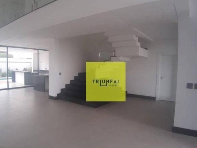Casa com 4 dormitórios à venda, 364 m² por R$ 3.800.000,00 Alphaville Nova Esplanada IV Votorant