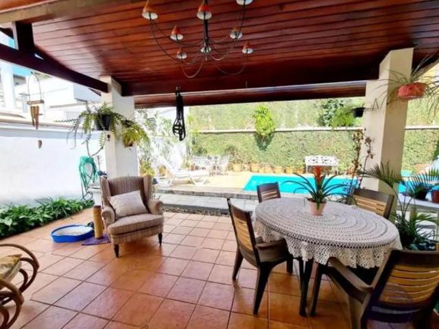 Casa 4 dormitórios à venda, 364 m² por R$ 2.499.000,00 Alphaville/SP