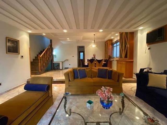 Casa com 4 dormitórios à venda, 366 m² por R$ 2.000.000,00 Embaré Santos/SP