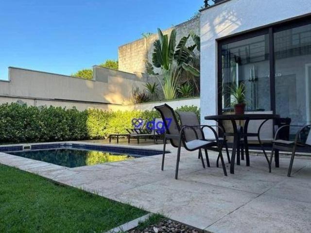 Casa com 4 dormitórios à venda, 369 m² por R$ 1.780.000,00 Cotia Cotia/SP