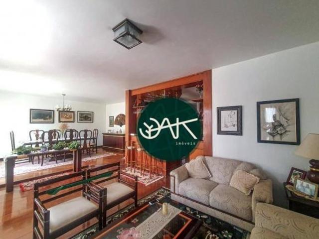 Casa com 4 dormitórios à venda, 360 m² por R$ 2.800.000,00 Jardim das Colinas São José dos Campo