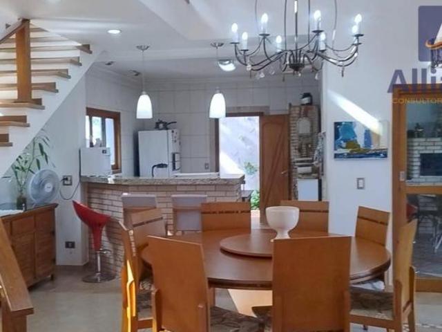 Casa com 4 dormitórios à venda, 360 m² por R$ 2.150.000,00 Condomínio Jardim Primavera Louveira/