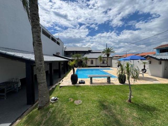 Casa com 4 dormitórios à venda 360 m² Regina Itanhaém/SP
