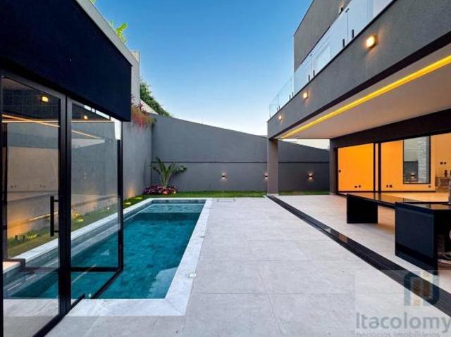 Casa com 4 dormitórios à venda, 361 m² por R$ 4.700.000,00 Gênesis 1 Santana de Parnaíba/SP