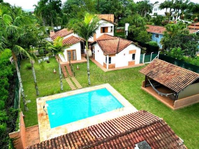 Casa com 4 dormitórios à venda, 377 m² por R$ 1.700.000,00 Patrimônio do Carmo São Roque/SP