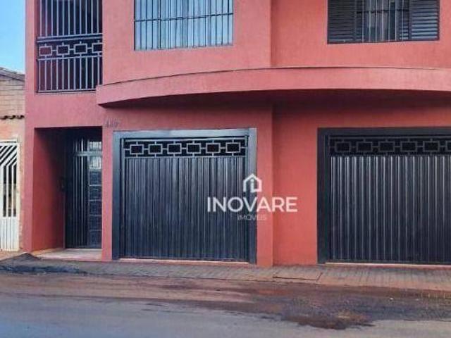 Casa com 4 dormitórios à venda, 378 m² por R$ 1.200.000,00 Setor Central Itumbiara/GO