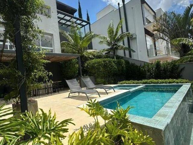 Casa com 4 dormitórios à venda, 370 m² por R$ 3.400.000,00 Condomínio Portal de Bragança Braganç