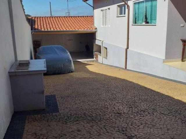 Casa com 4 dormitórios à venda, 373 m² por R$ 630.000,00 Jardim Bandeirantes Salto/SP