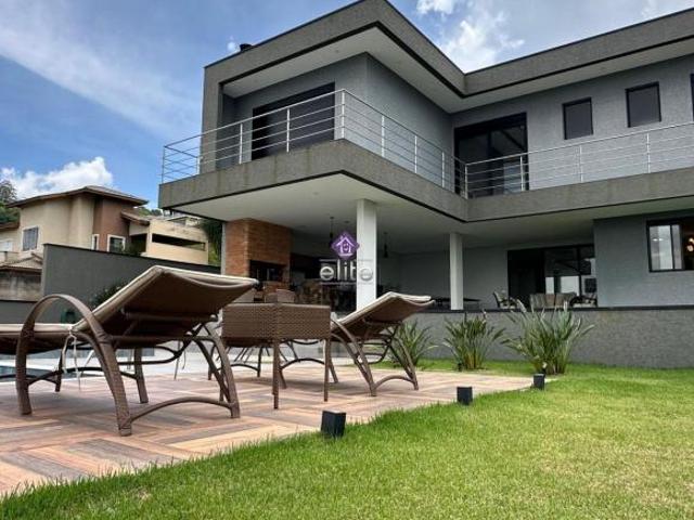 Casa com 4 dormitórios à venda, 388 m² por R$ 3.950.000,00 Condominio Porto At