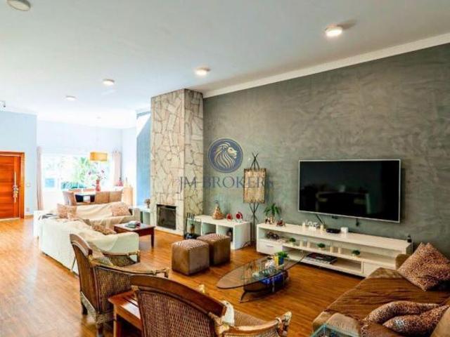 Casa com 4 dormitórios à venda, 388 m² por R$ 1.990.000,00 Parque das Artes Embu das Artes/SP