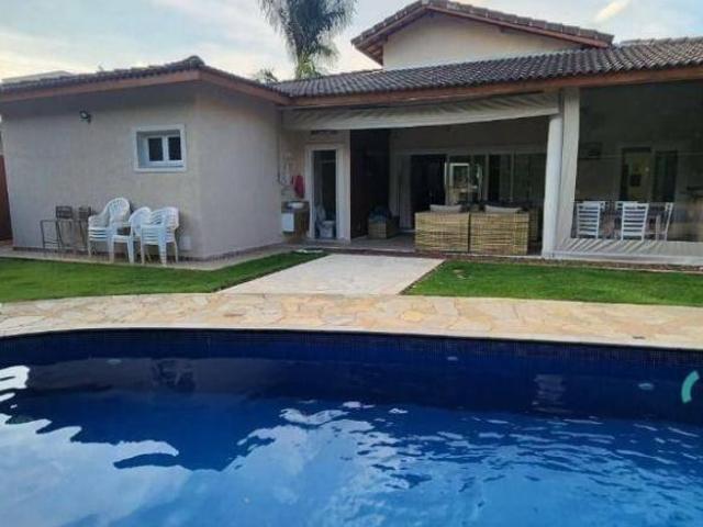 Casa com 4 dormitórios à venda, 388 m² por R$ 2.300.000,00 Granja Viana Embu das Artes/SP