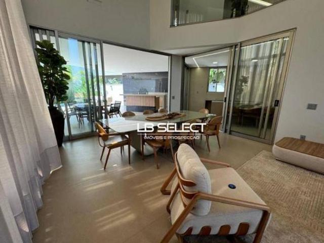Casa com 4 dormitórios à venda, 381 m² por R$ 5.200.000,00 Cyrella Uberlândia/MG