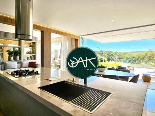 Casa com 4 dormitórios à venda, 394 m² por R$ 3.800.000,00 Urbanova São José dos Campos/SP
