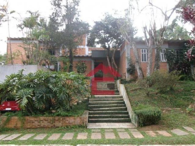 Casa com 4 dormitórios à venda, 394 m² por R$ 1.700.000,00 Chácara da Lagoa Itapecerica da Serra