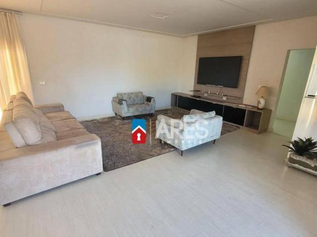 Casa com 4 dormitórios à venda, 394 m² por R$ 5.000.000 Loteamento Residencial Jardim dos Ipês Ama