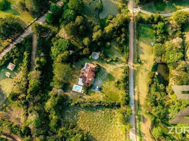 Casa com 4 dormitórios à venda, 397 m² por R$ 2.750.000,00 Condomínio Country Club Santo Antônio