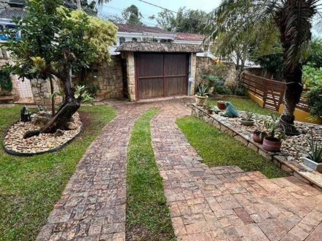 Casa com 4 dormitórios à venda, 390 m² por R$ 2.700.000 Porto Grande São Sebastião/SP