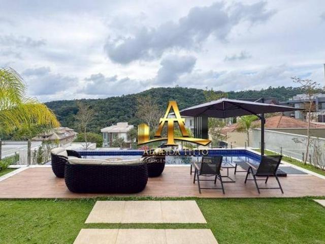 Casa com 4 dormitórios à venda, 390 m² por R$ 6.950.000 Gênesis 2 Santana de Parnaíba/SP