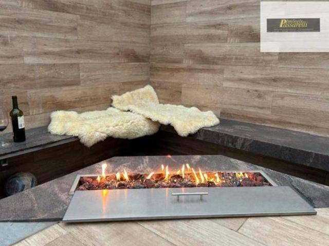 Casa com 4 dormitórios à venda, 404 m² por R$ 3.190.000,00 Condomínio Santa Isabel Louveira/SP