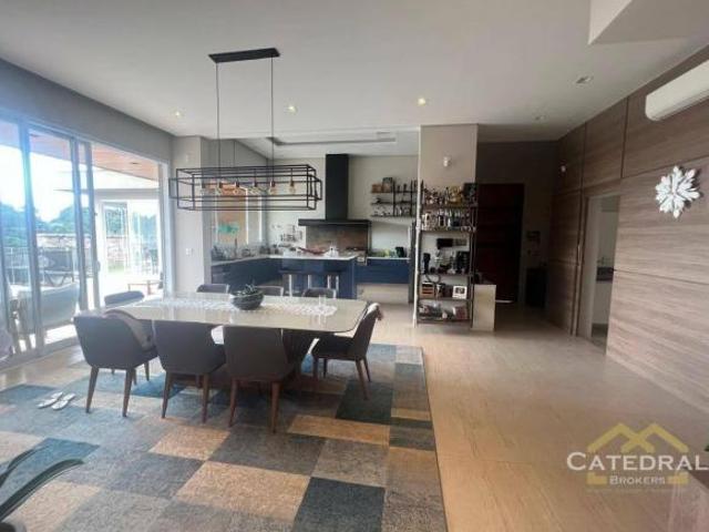 Casa com 4 dormitórios à venda, 404 m² por R$ 4.050.000,00 Vale Azul Jundiaí/SP