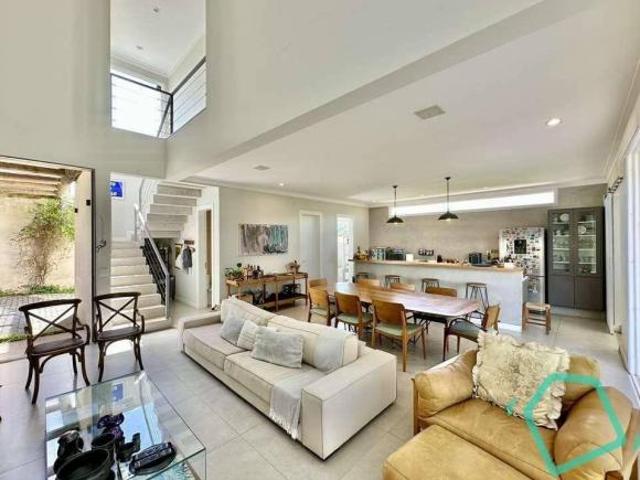 Casa com 4 dormitórios à venda, 408 m² por R$ 2.490.000,00 Granja Viana Jandira/SP