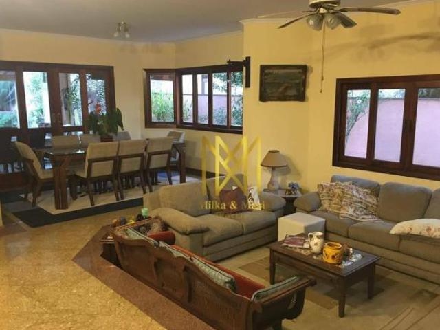 Casa com 4 dormitórios à venda, 408 m² por R$ 2.800.000,00 Alphaville Santana de Parnaíba/SP