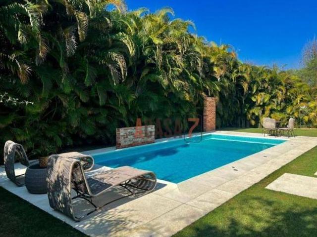 Casa com 4 dormitórios à venda, 400 m² Condomínio Lago Azul Araçoiaba da Serra/SP