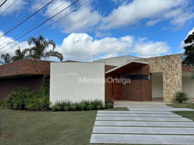Casa com 4 dormitórios à venda, 400 m² por R$ 3.790.000,00 Alto da Boa Vista Sorocaba/SP