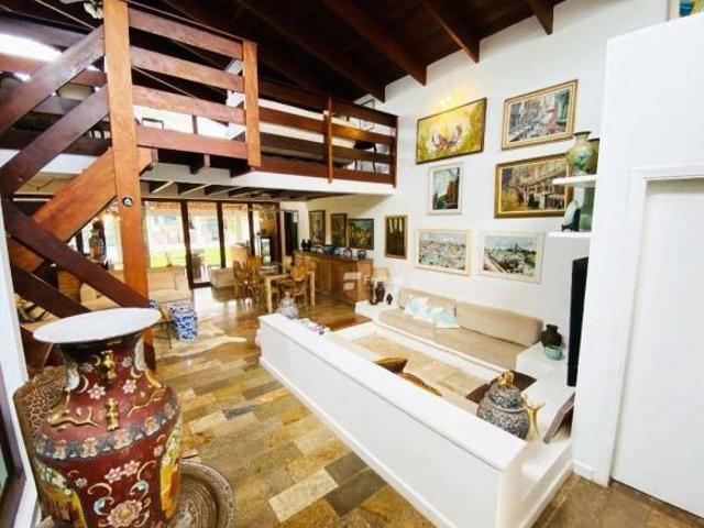 Casa com 4 dormitórios à venda, 400 m² por R$ 1.900.000,00 Acapulco Guarujá/SP