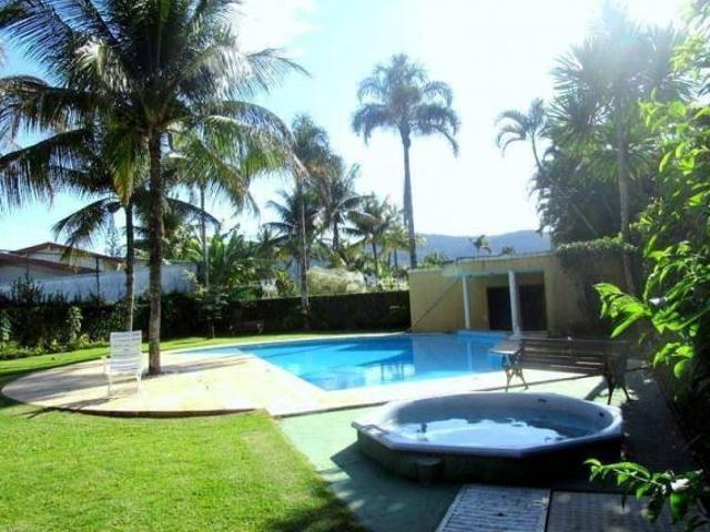 Casa com 4 dormitórios à venda, 400 m² por R$ 2.400.000,00 Acapulco Guarujá/SP