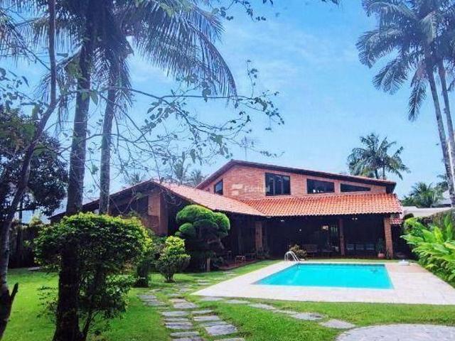 Casa com 4 dormitórios à venda, 400 m² por R$ 2.800.000,00 Acapulco Guarujá/SP