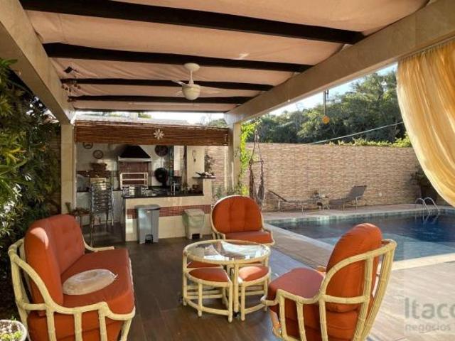 Casa com 4 dormitórios à venda, 400 m² por R$ 2.900.000,00 Residencial Dez Alphaville Santana